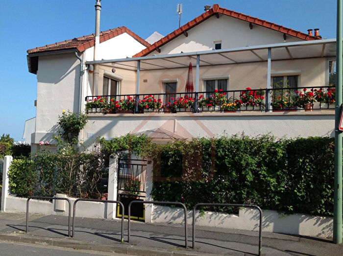 Maison 6 pièces à Vitry-sur-Seine, Coteau, Malassis, à vendre