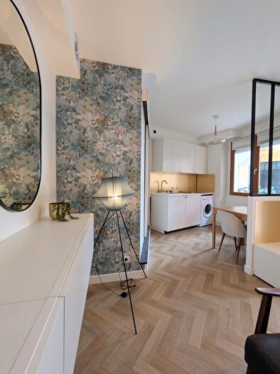 Appartement à vendre - Pau, Centre-ville - 2 pièces - 1 chambre