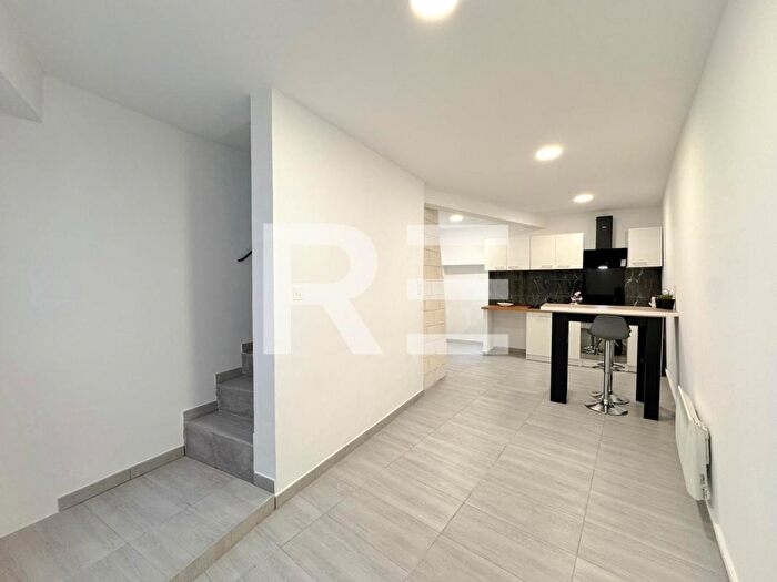 Maison à vendre - Saint-Gilles, Centre-ville - 3 pièces - 2 chambres