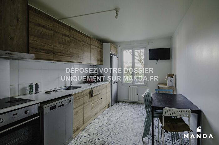 Appartement à louer - Cergy, Les Hauts-de-Cergy - 3 pièces - 2 chambres