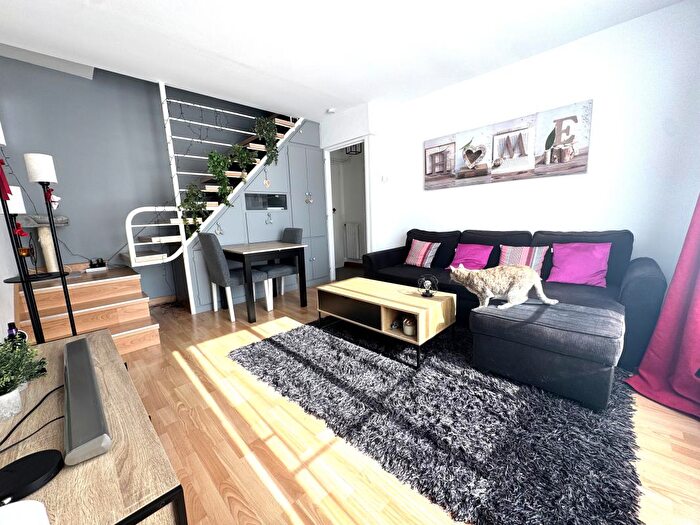 Appartement 3 pièces à vendre à Viroflay, Arcades