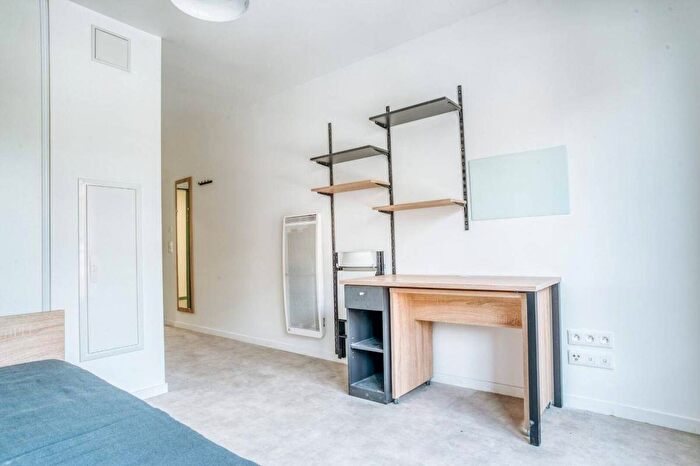 Appartement 1 pièce à Amiens -La Vallée, à louer