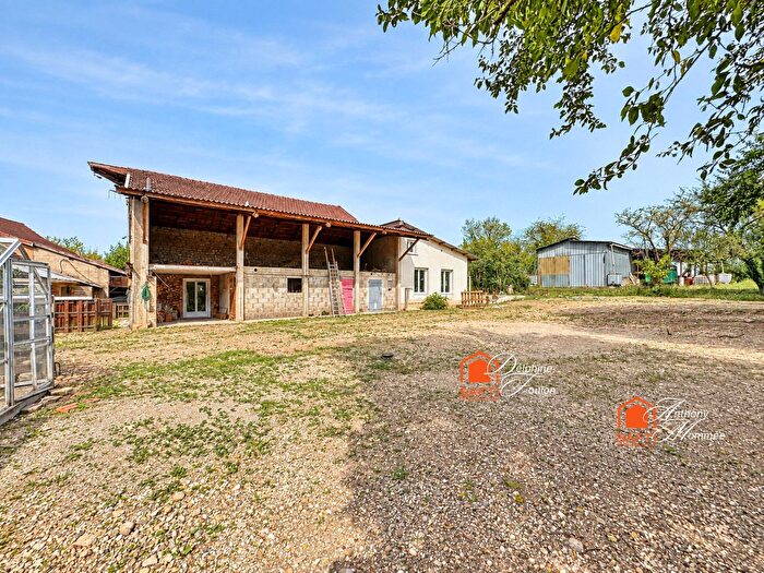 Maison 4 pièces à vendre à Passins