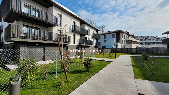Appartement à vendre - Pessac, Le Monteil - 4 pièces - 3 chambres