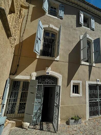 Maison 10 pièces à Pézenas, à vendre
