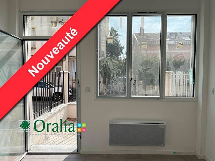 Appartement à louer - Le Bachut, Lyon ème arrondissement - 1 pièce