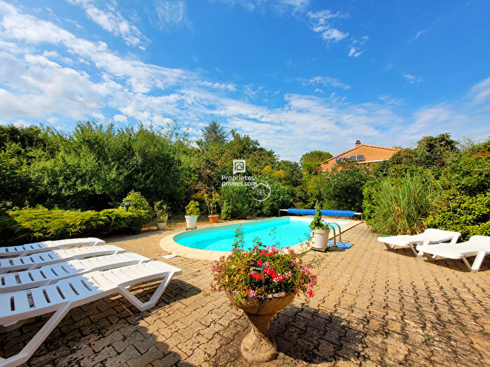 Maison à vendre - Ruoms - 9 pièces - 6 chambres