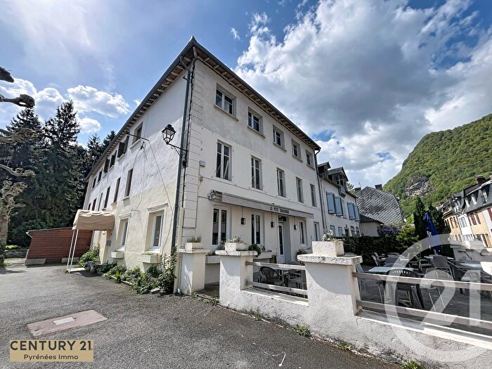 Maison à vendre - Cierp-Gaud - 15 pièces - 10 chambres