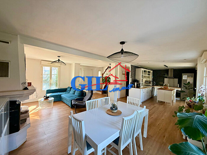 Maison à vendre - Savigny-le-Temple, Perspective - 7 pièces - 5 chambres