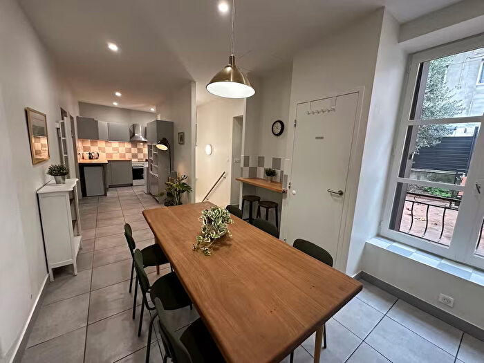 Appartement à vendre - Saint-Étienne, Saint-Roch, Vivaraize, Valbenoite, Centre Deux - 10 pièces - 9 chambres