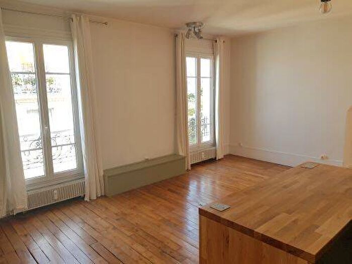 Appartement à louer - Saint Lambert, Paris ème arrondissement - 2 pièces - 1 chambre