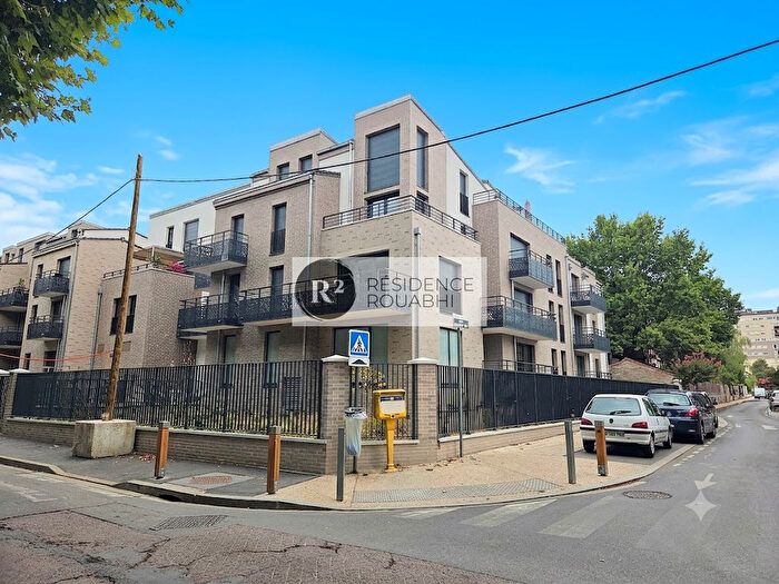 Villeneuve-la-Garenne, Centre-ville : Appartement 1 pièce à louer