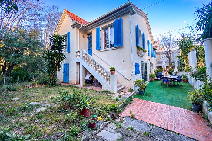 Maison à vendre - Toulon - 6 pièces - 4 chambres