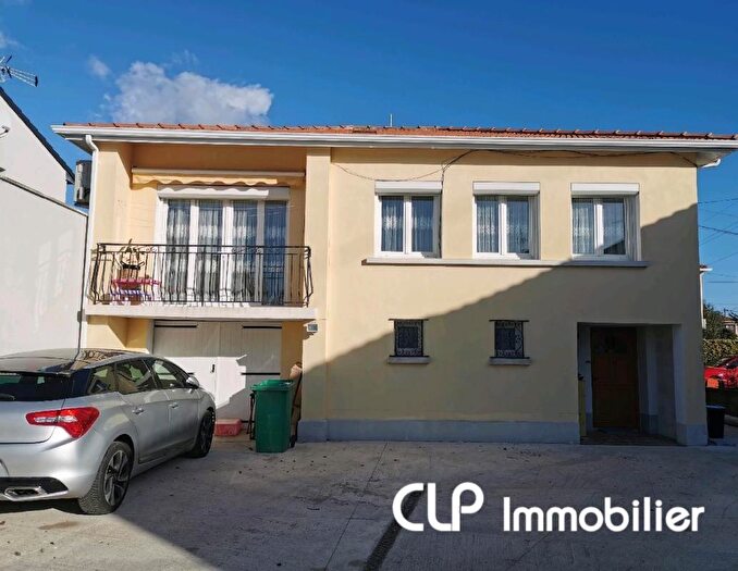 Maison à vendre - Montélimar - 4 pièces - 3 chambres