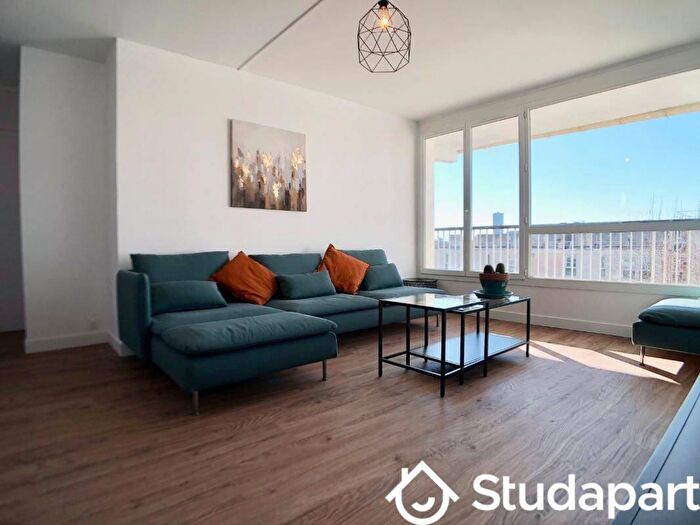 Epinettes Est, Évry-Courcouronnes - Appartement 1 pièce à louer