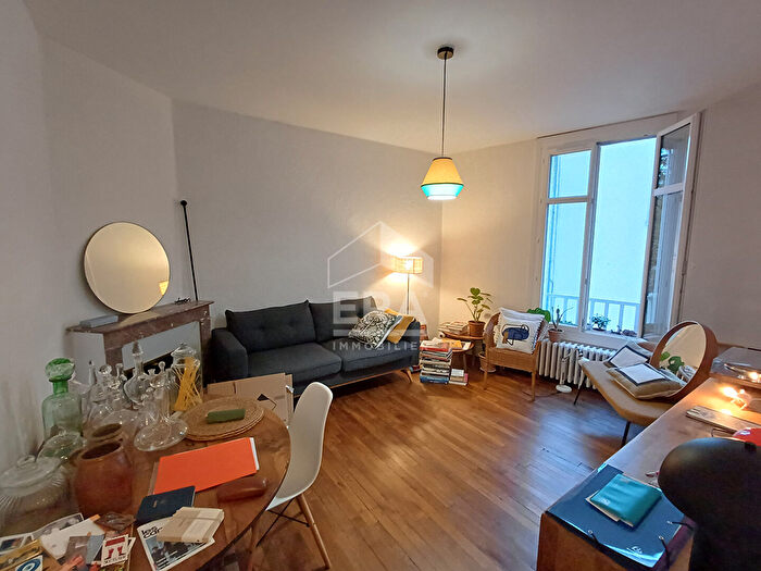 Appartement à louer - Tours, Cathédrale - 2 pièces - 1 chambre