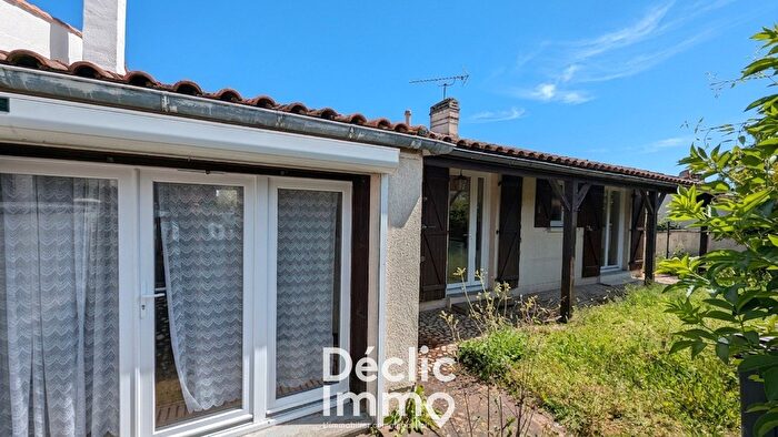 Maison 5 pièces à vendre - Ruelle-sur-Touvre