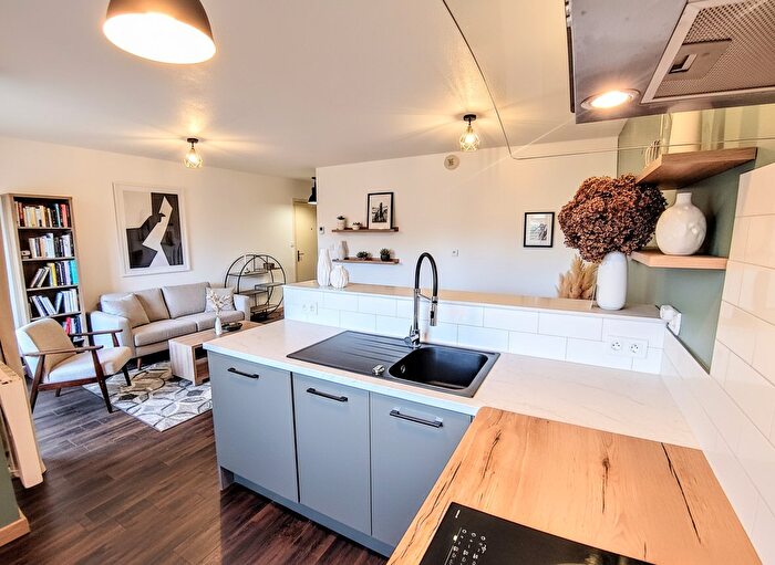 Appartement à vendre - Onet-le-Château - 3 pièces - 2 chambres