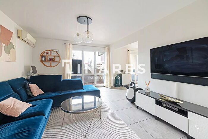 Appartement à vendre - Marseille e , La Fourragère - 5 pièces - 3 chambres