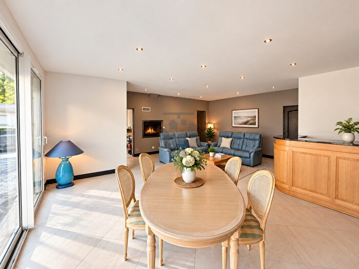 Maison 5 pièces à vendre à Léognan