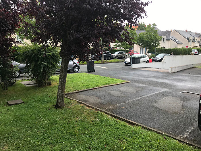 Appartement à louer - Angers, Saint-Serge, Ney, Chalouère - 2 pièces - 1 chambre