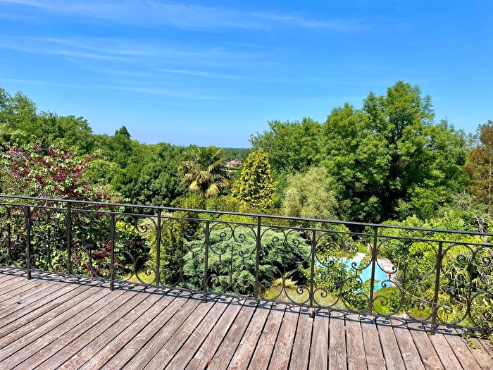 Maison 13 pièces à vendre à Le Houga