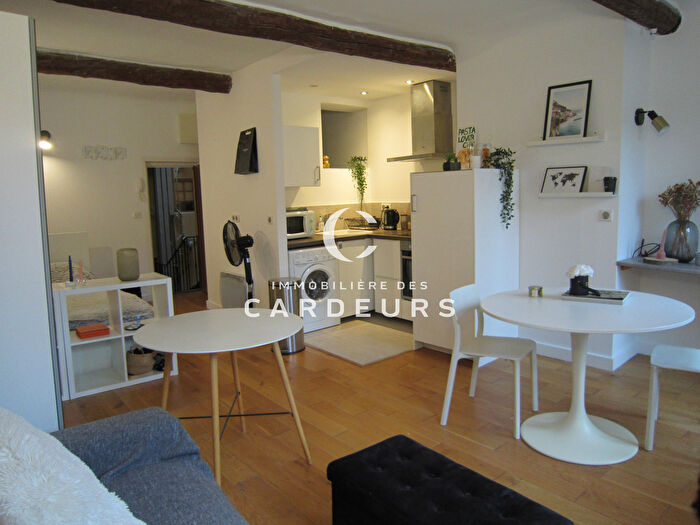 Appartement à louer - Aix-en-Provence, Centre-ville - 1 pièce