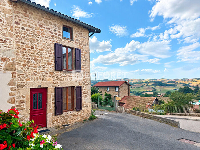 Maison 4 pièces à vendre à Saint-Martin-en-Haut