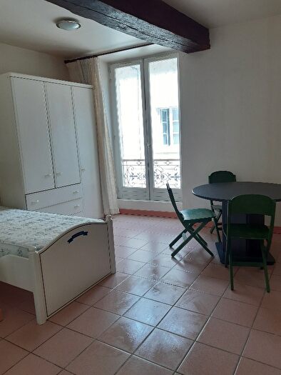 Appartement à louer - Nevers, Cathédrale, Jonction - 1 pièce