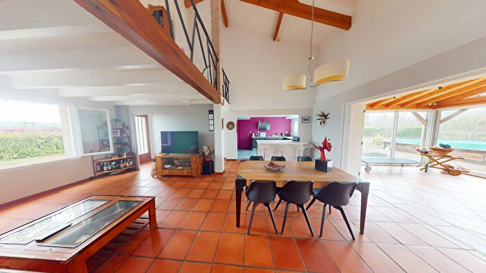 Maison à vendre - Montlaur - 6 pièces - 4 chambres