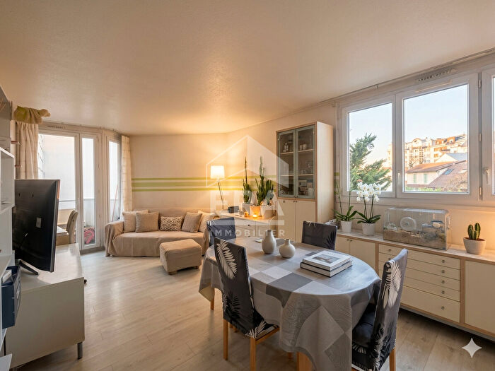 Appartement 3 pièces à vendre à Créteil, Champeval
