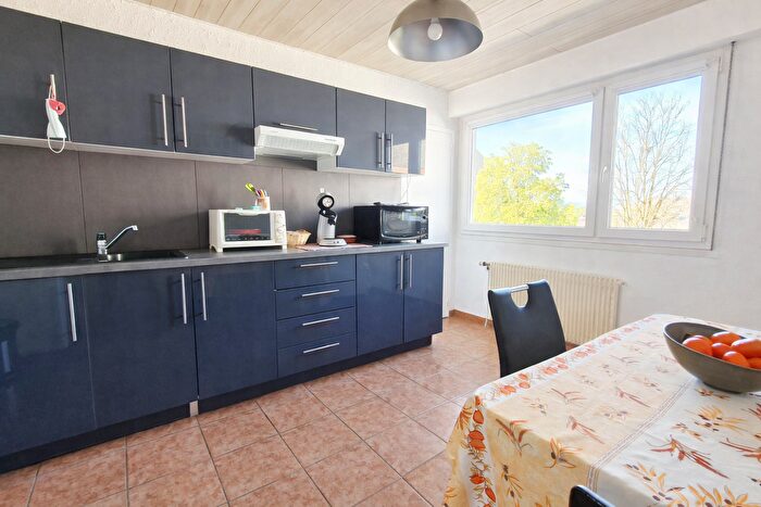 Appartement à vendre - Rixheim, Centre-ville, Gare - 3 pièces - 1 chambre