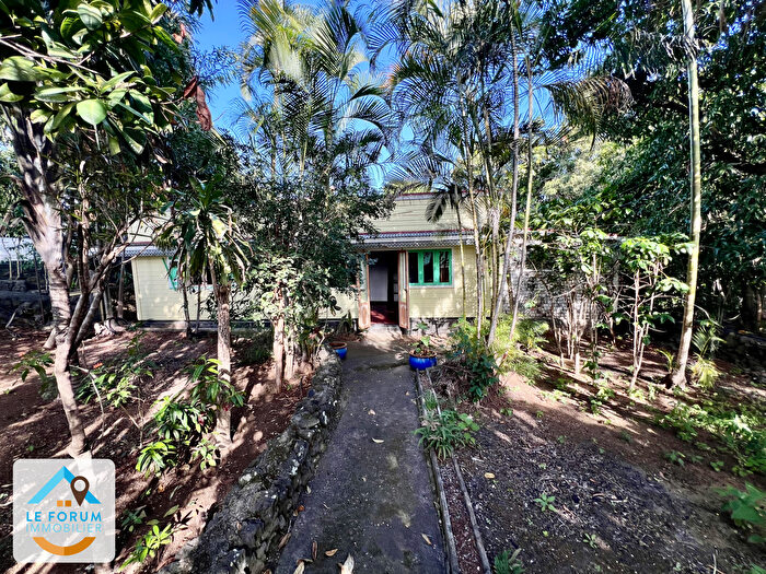 Maison 4 pièces à Saint-Pierre, à vendre