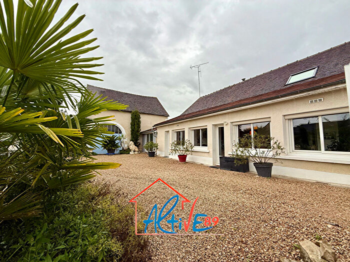 Maison à vendre - Charmoy - 6 pièces - 4 chambres