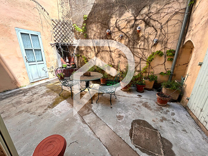 Maison à vendre - Aigues-Mortes - 12 pièces - 7 chambres