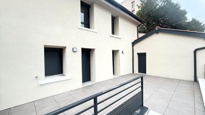 Maison à vendre - Pont-Évêque - 5 pièces - 4 chambres