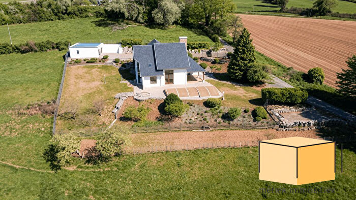 Chazey-Bons - Maison 6 pièces à vendre