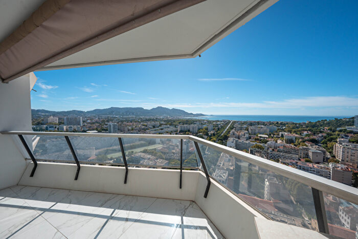 Appartement à vendre - Marseille e , Saint-Giniez - 4 pièces - 3 chambres