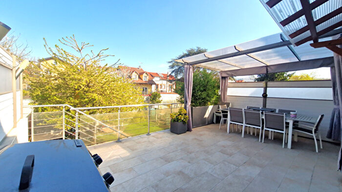 Orly, Bas Clos : Maison 8 pièces à vendre