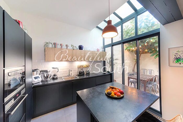 Maison à vendre - Perpignan, Saint-Jacques - 5 pièces - 3 chambres