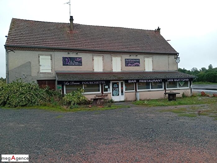 Maison à vendre - Bost - 8 pièces - 4 chambres