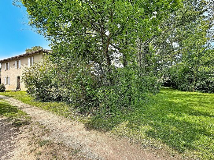 Anan - Maison 8 pièces à vendre