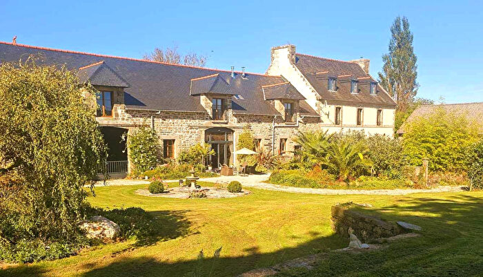 Cast - Maison 14 pièces à vendre