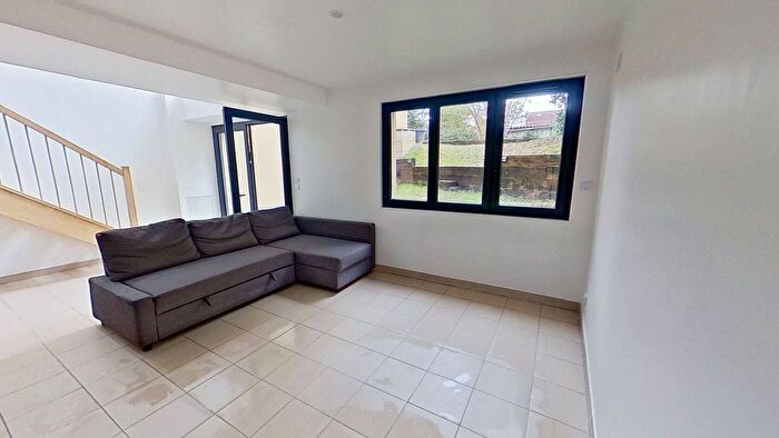 Appartement à louer - Percy Schneider, Clamart - 4 pièces - 3 chambres