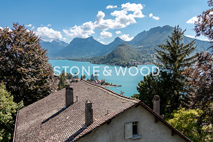 Maison 9 pièces à vendre à Talloires