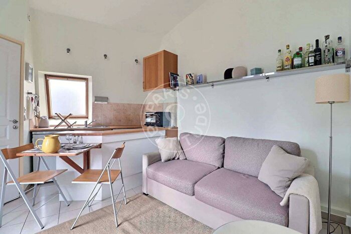 Hoche-Friedland, Paris 8ème arrondissement : Appartement 1 pièce à louer