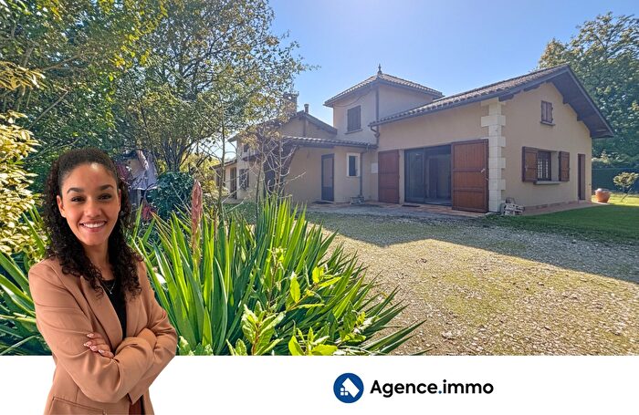 Maison à vendre - Saint-Ciers-sur-Gironde - 6 pièces - 3 chambres