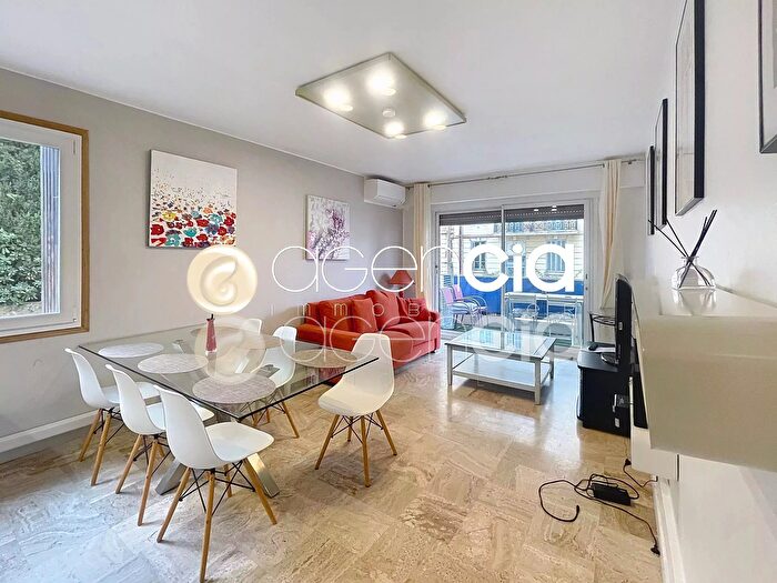 Appartement à vendre - Cannes, Carnot - 3 pièces - 2 chambres