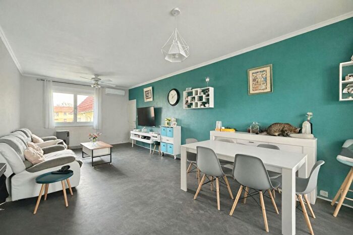 Maison à vendre - Izier - 6 pièces - 4 chambres