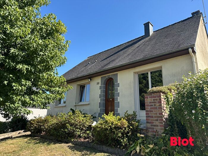 Maison à vendre - Châteaugiron - 4 pièces - 3 chambres